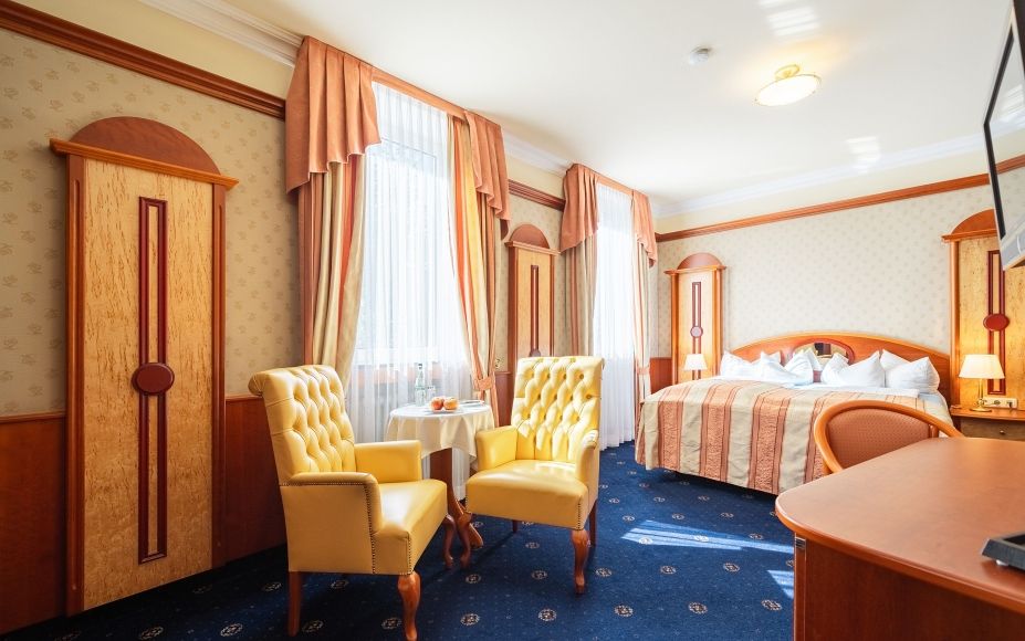 Hotel Fürstenhof: Stilvolle Zimmer im Üßbachtal