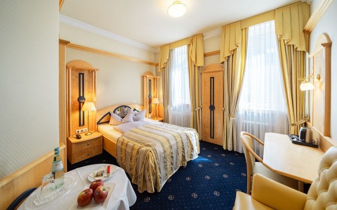 Hotel Fürstenhof: Stilvolle Zimmer im Üßbachtal